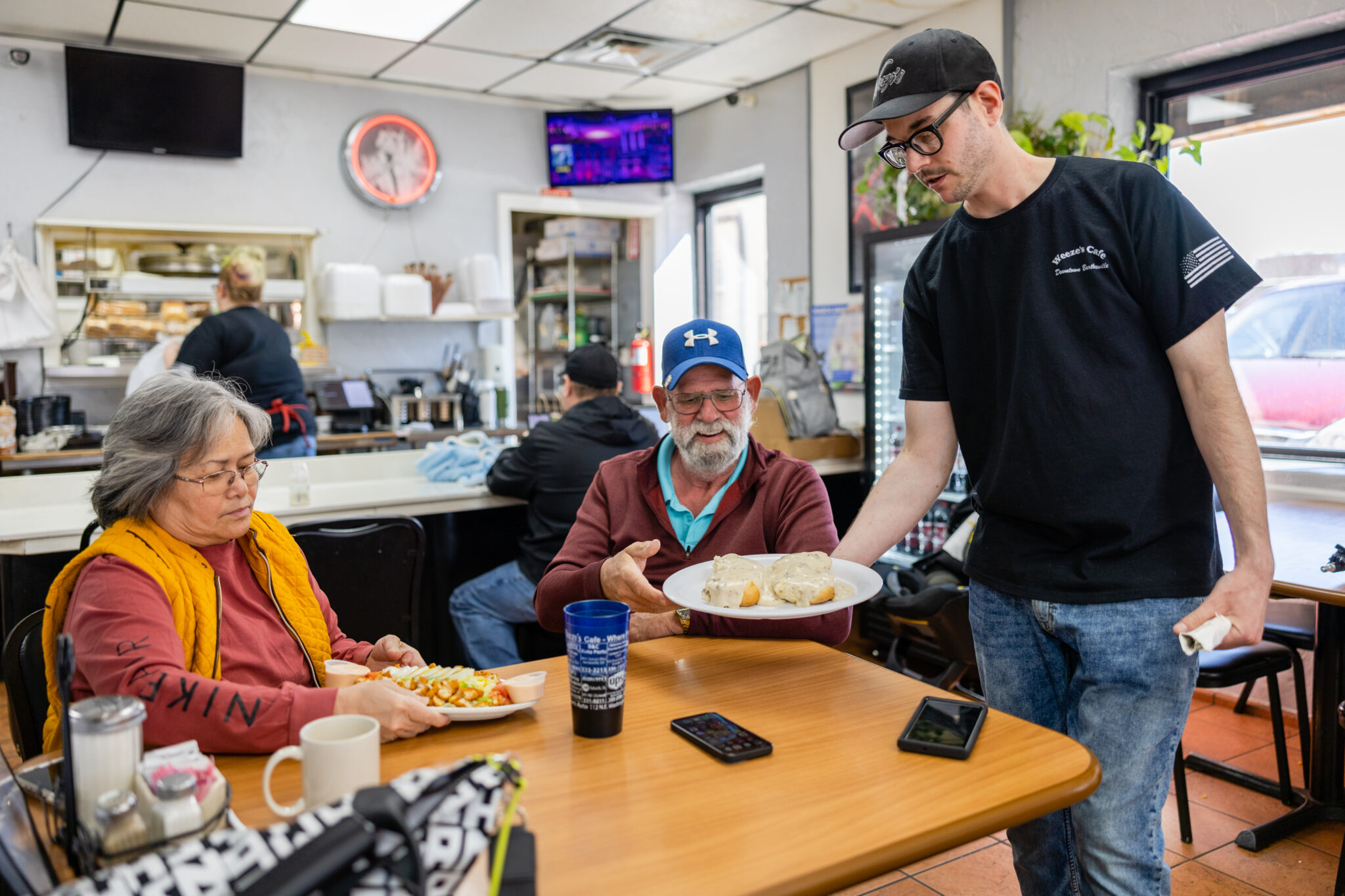 Family-Owned Restaurant in Bartlesville, OK - Weeze's Cafe